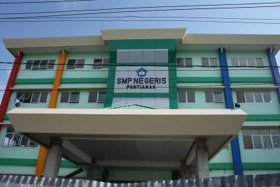Tahun Ajaran Baru, Gedung SMPN 5 Pontianak Siap Ditempati | KBR.ID ...