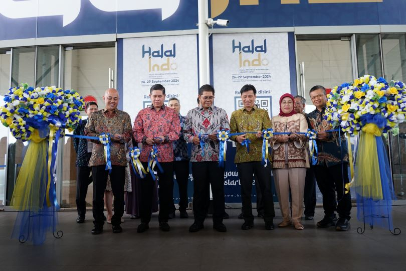 Indonesia Mengukuhkan Posisi sebagai Pusat Industri Halal Melalui Halal ...