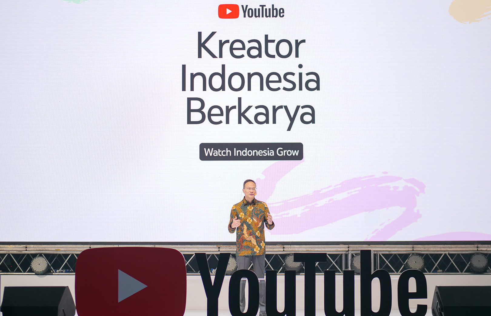 YouTube Bangkitkan Ekonomi Digital Indonesia, Menghidupi UKM, Pendidikan, hingga Kreator Musik ...