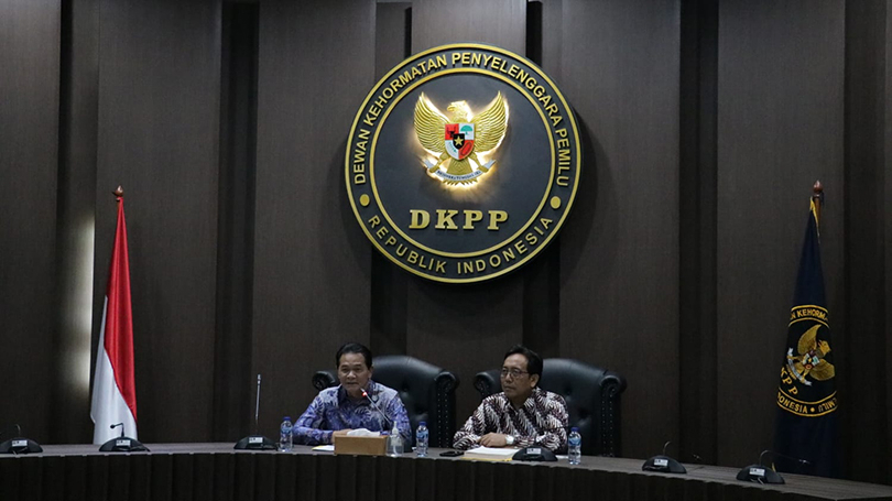 Peringatan untuk KPU, DKPP Terima 33 Aduan Dugaan Pelanggaran Etik dalam Sebulan | KBR.ID ...