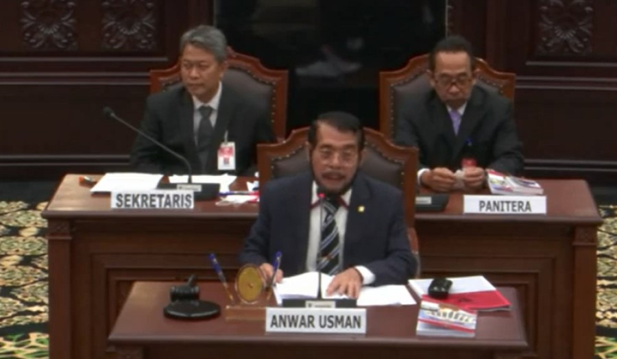 Anwar Usman Kembali Terpilih Jadi Ketua MK 2023-2028 | Berita Terkini, Independen, Terpercaya ...