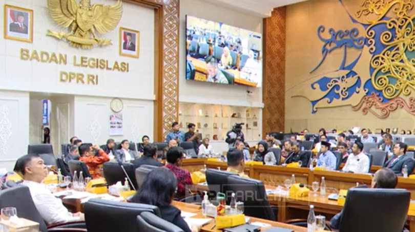 Meski Sempat Dipertanyakan, Baleg Setuju Revisi UU Minerba Jadi Inisiatif DPR | KBR.ID ...