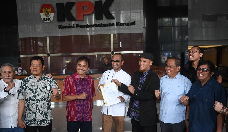 Sertifikat Pagar Laut, KPK Didesak Periksa Aguan | KBR.ID - Tepercaya, membuka perspektif
